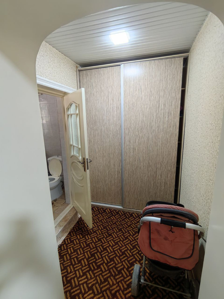 Продаётся квартира + балкон 2х6\\nРайон - Мирзо Улугбек \\nОриентир - Улуг