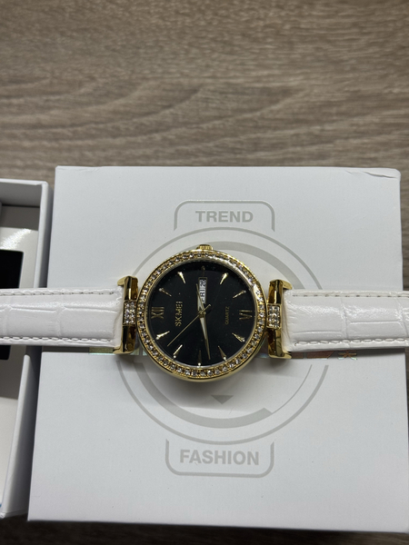 Skmei gold watch