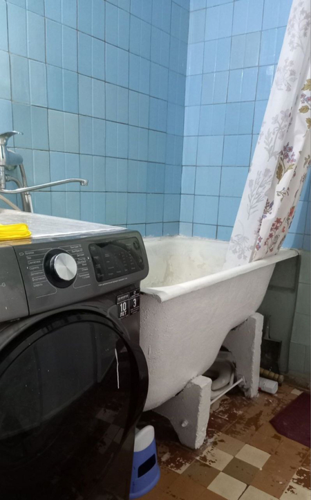 1/4/4 Чиланзар-7кв Ор.Бассейн Продаётся квартира