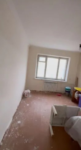 Шота Руставели 3х комнатная Срочно .Т. Гостиница Азия рядом