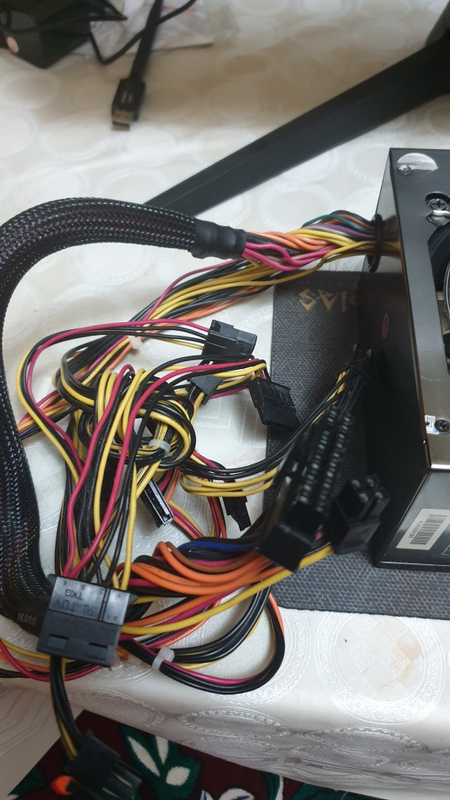 Blok pitaniya huntkey 500watt