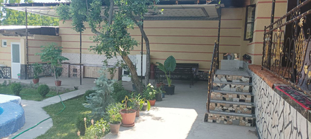 Dacha sotiladi s