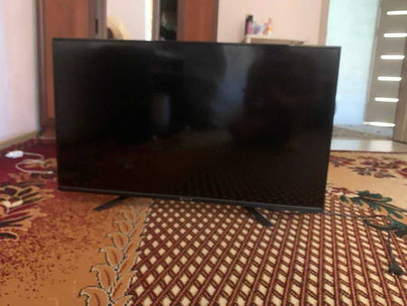 Televizor sotiladi