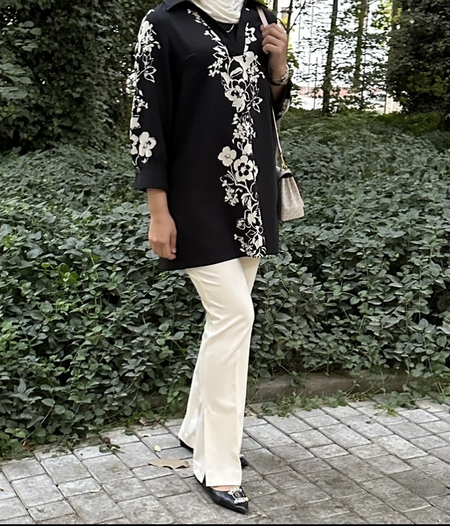 Туника от Zara.