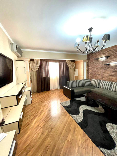 Продается квартира Срочно ор-р Моштабиб 3в2/2/9
