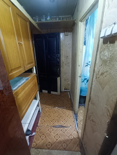 Аренда СЕРГЕЛИ Спутник в деревянном доме 1 ком без ремонта с обстановк