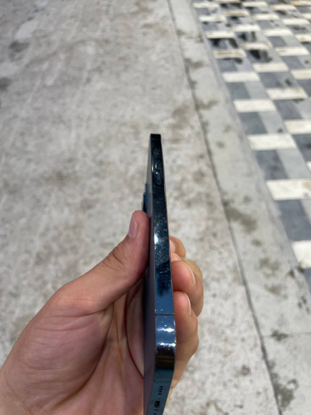 Iphone 12 pro max sotiladi