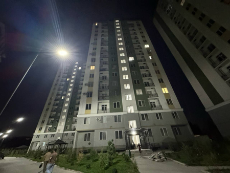 Чоштепа метро 1 станция 2 комнатная 64м2 евро новая