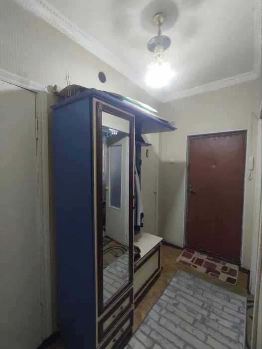 Срочно! На Ракате - 2х ком, 50м², средний ремонт + мебель и техника