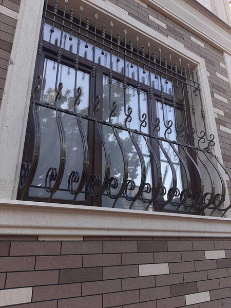 Козырьки и решётки на Окна и двери
