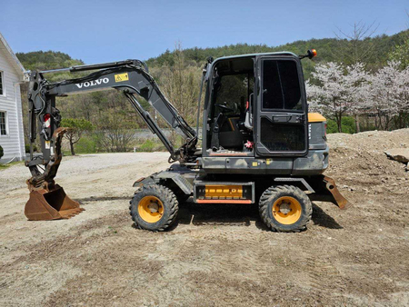 Excavator Volvo | EW60