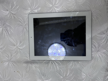 Ipad 3 wi-fi idiyal 16 talik