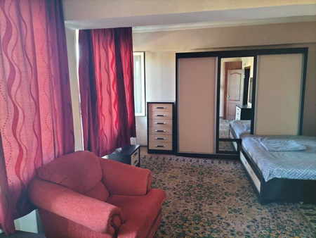Продается 4х ком. квартира на Ц-4, ор-р: Алайский рынок, 88м2