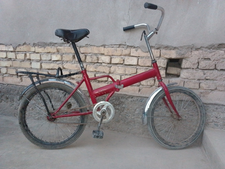 Velosiped sotiladi