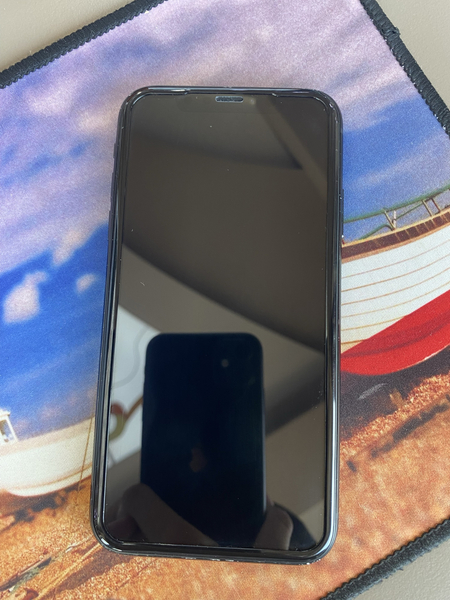 Srochna!!! Iphone xr joyi 128 hama joyi ishlid chotki