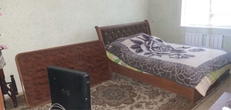 Guliston yangi bozor orqasidagi mahhalada fayzli xonadon