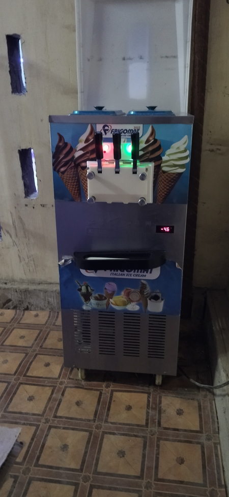 Мороженое аппарат