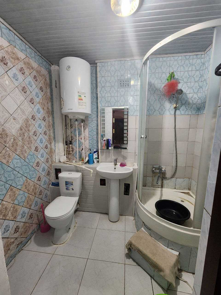 3х комнатная квартира на  5 этаже 84кв/м, в Самарканде