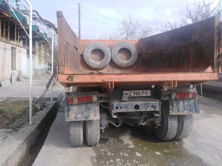 Kamaz samasval yuk moshinasi sotiladi