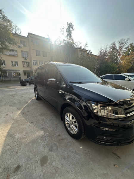 VolkswagenCaddy Maxi Trendline 2021