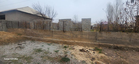 Uy sotiladi Azadbash 1 bog’ kocha Tantana