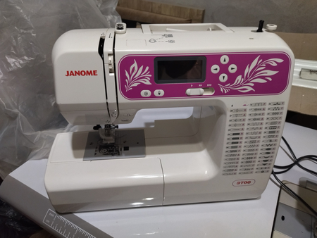 Janome ку́п функцияли тикув мошинаси сотилади