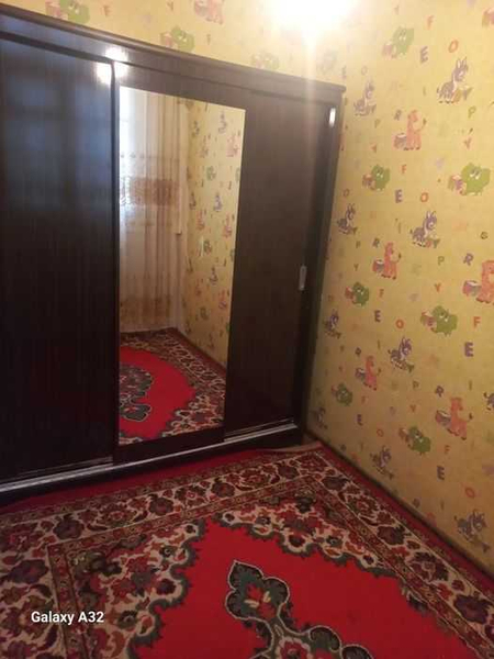 Внимание срочная продажа 1*2/4/4 2 кв Юнусабад ,Шахристан метро