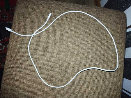 Iphone quvatlagichi