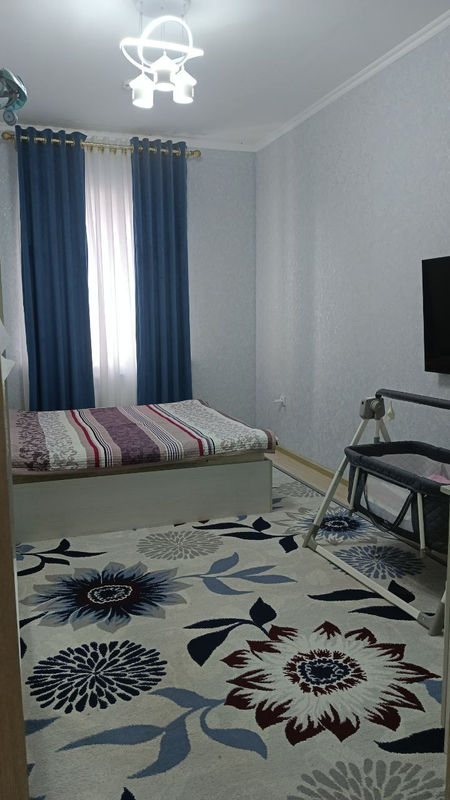 3 xonali novostroyka srochna sotiladi 83 kv. Yevriremont tayyor uy
