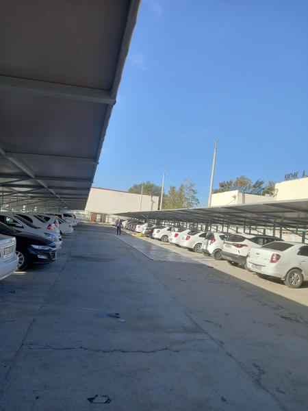 Banner tent baner va masketni setka ustanovka