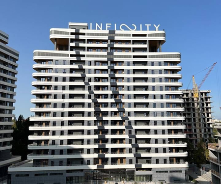 Infinity Продается 2 комнатная коробка ул.Садыка Азимова Эфенди