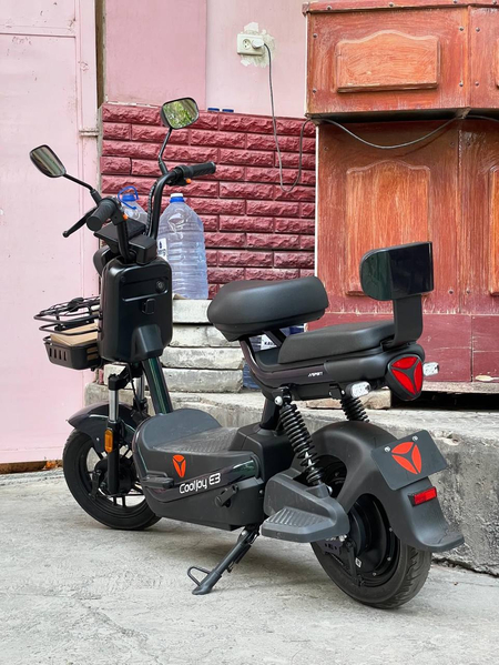 Skuter yangi srochni sotiladi