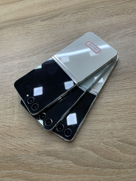 Samsung galaxy Z flip5