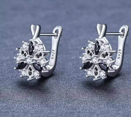 Женские серьги из серебра 925 пробы