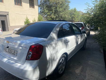 Lasetti 1.6 mator aftamat