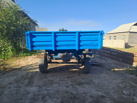 Traktor prisep soz holatda