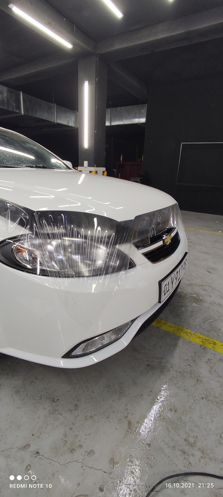 Полиуретановая пленка защита кузова авто Impulse от царапин и камней