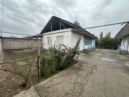 Уй сотилади 12 сотк хохли