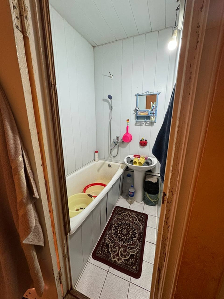 Uy sotiladi chirchiğda 3xonali