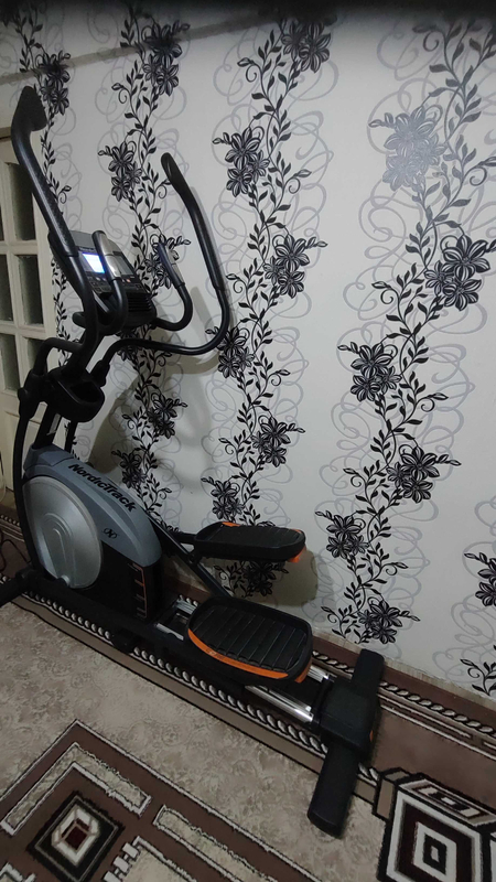 Продам эллиптический тренажёр NordicTrack 9,5.