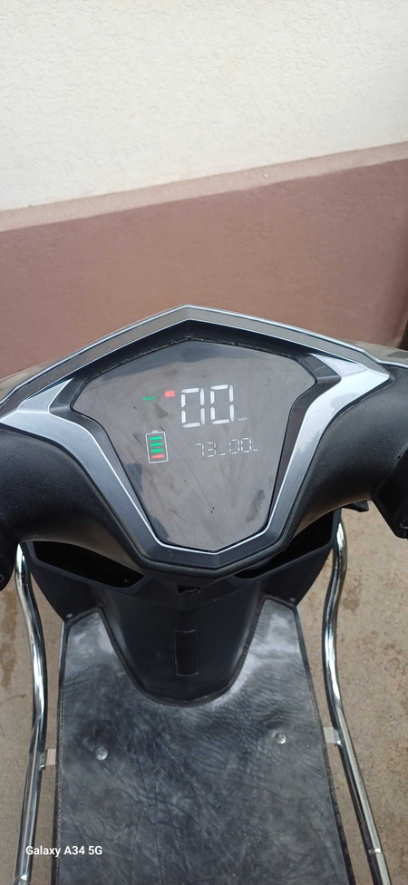 Elektro Skuter..