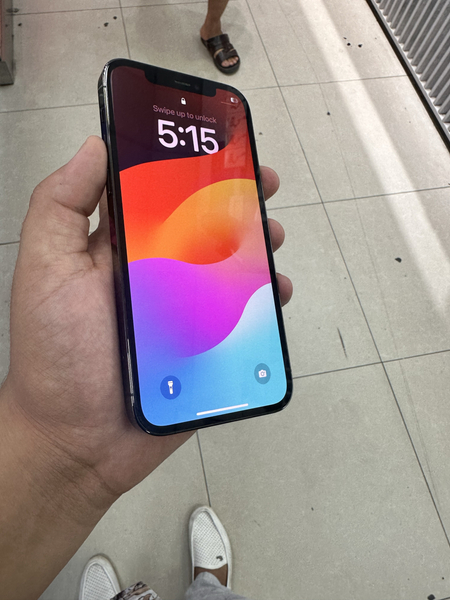 iphone 12 pro 128 GB idal sostayana