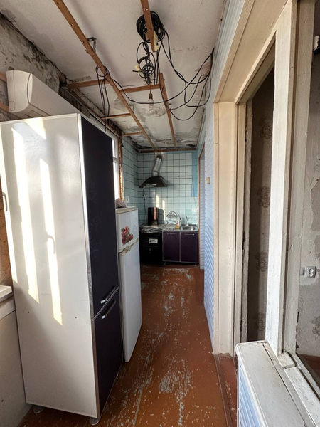 Продается 2в3/4/4 торец. Кадышева , лисунова , авиасозлар 1 . Шолохова