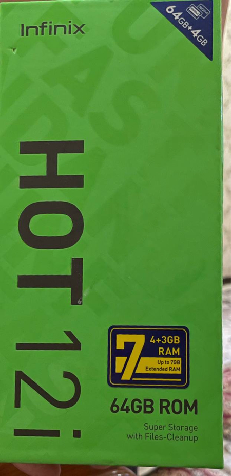 Infinix Hot 12 i 4/64 pamit