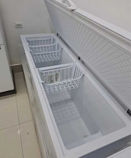 Морозильная камера UGUR UDD 600 BK