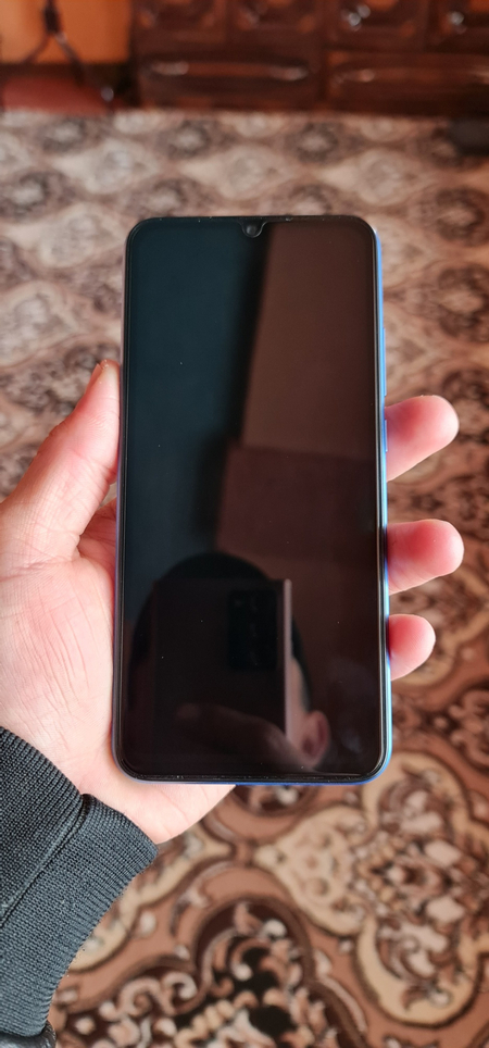 Redmi 10A sotiladi holati edial telefon ochilmagan