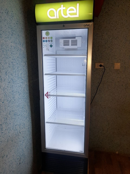 Artel xolodilnik magazin uchun