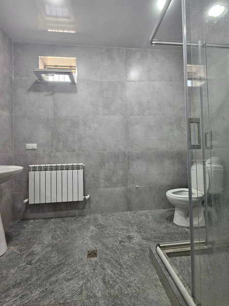 Сдам 2х уровневый дом , 10 соток в Мирзо-Улуг.р-не