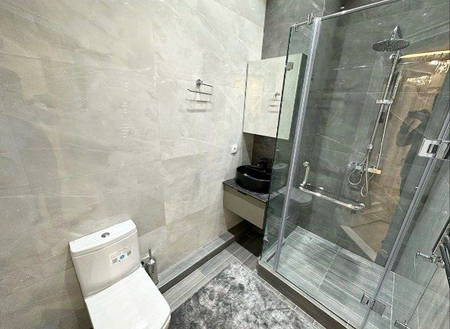 Srochna arenda drujba metroga yaqin hamma sharoit bor luks kvartira