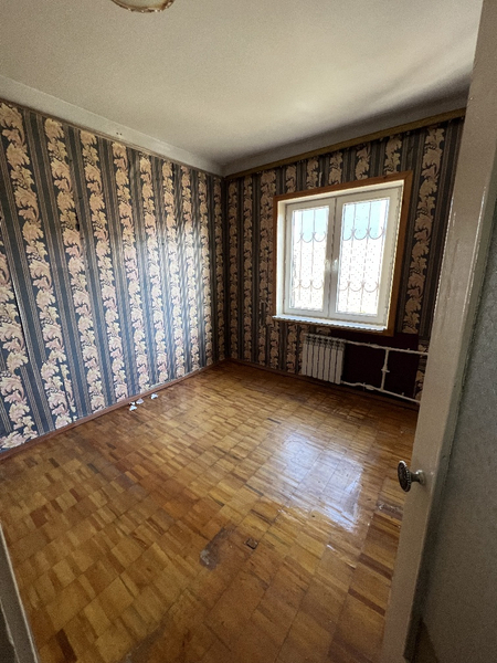 Продам 4х комнатную квартиру